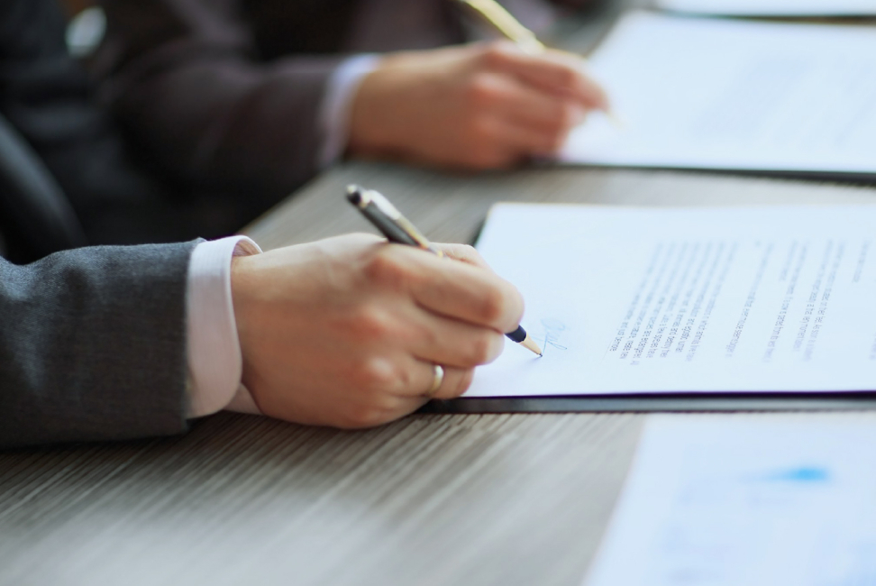 税理士法人STR | 東海地区、関西地区を拠点に企業の成長と発展をお約束します